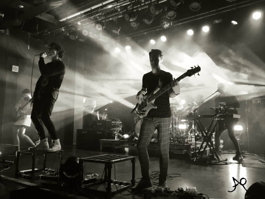 Don Broco – A Special Time Creative